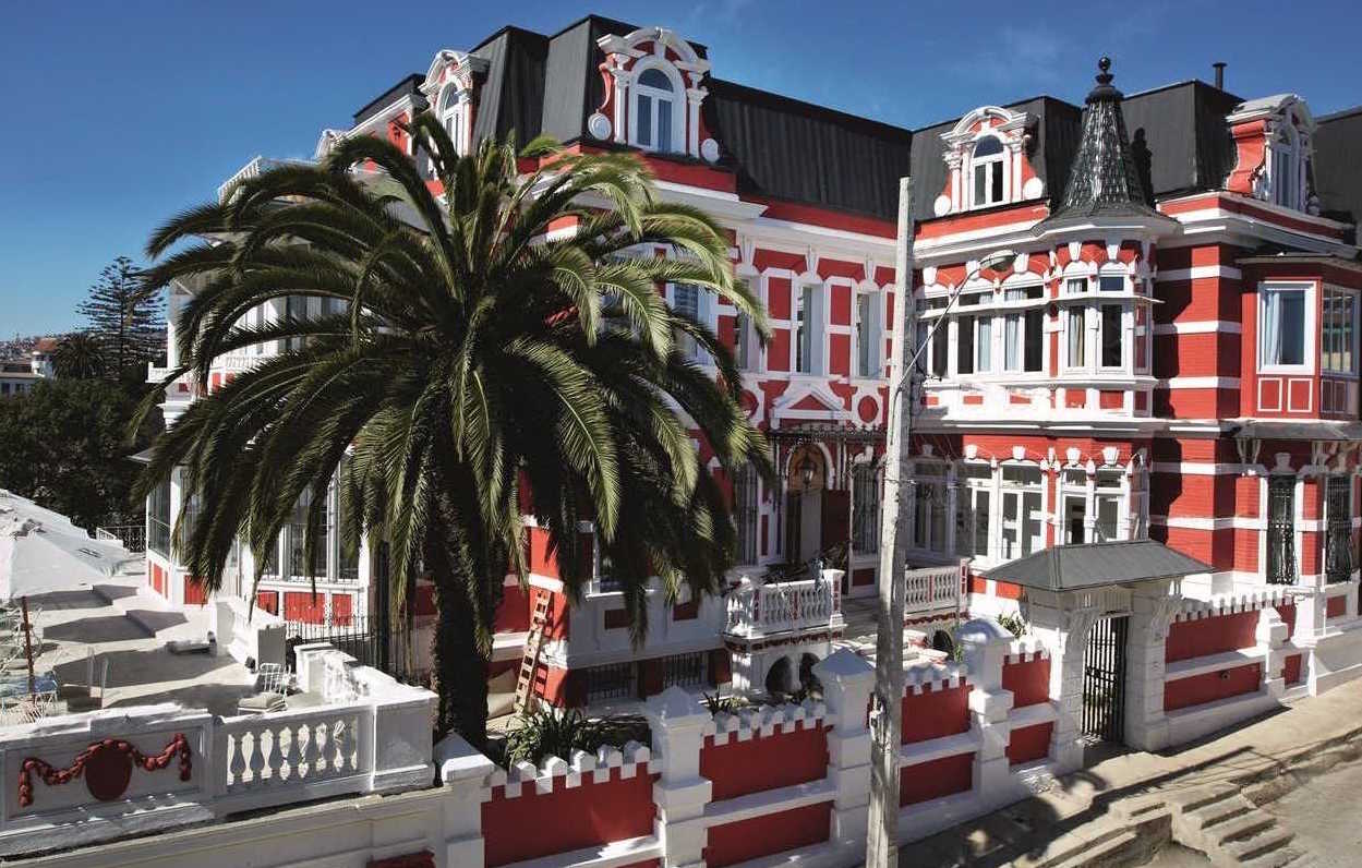 Valparaiso Hotels in Patagonia Chile | Guide Info Advice